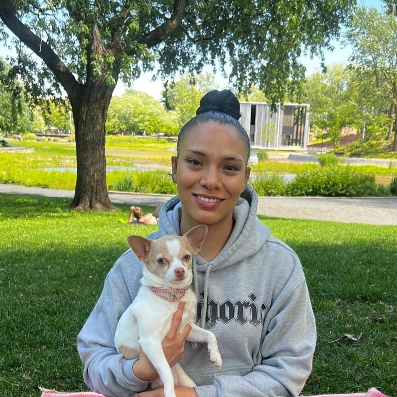 Housekeeper Lyana C., Montreal, QC