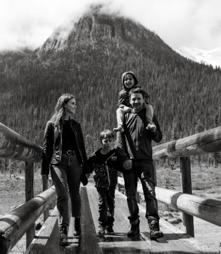 Job: Laundry and Tidying Services, Calgary, AB at NannyServices.ca