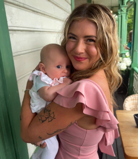 Babysitter Miranda P., Calgary, AB