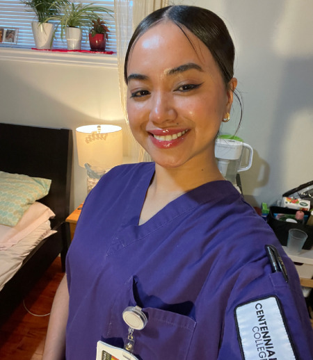 Senior/health care Jeselle M., Milton, ON