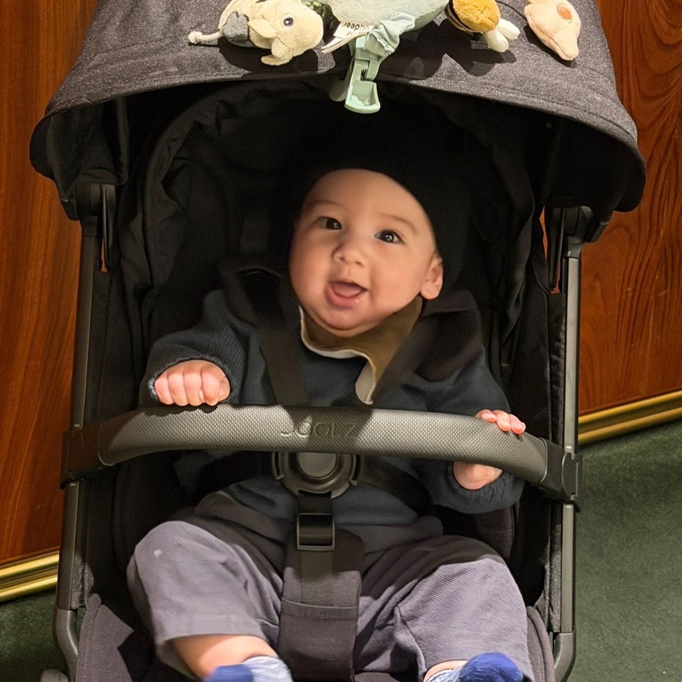 Job: Warm Family Seeking Caring Nanny for Easy Baby + Household Support